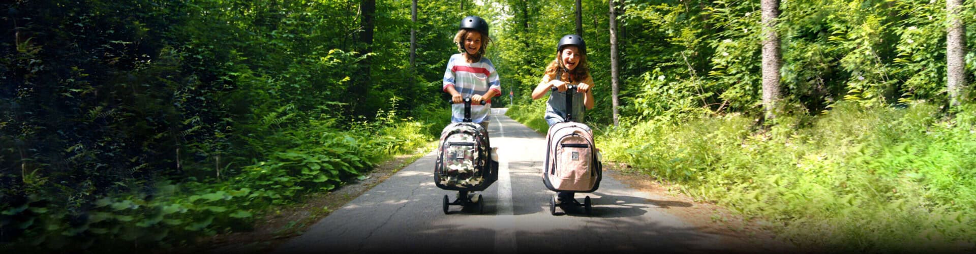 The lightest bag is RollJet - RollJet scooter with bag
