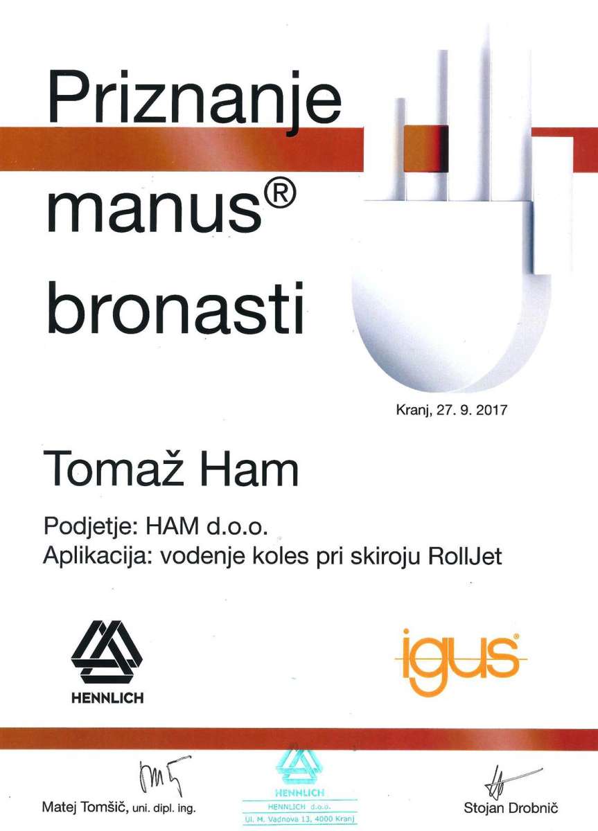 RollJet - the lightest bag you can ride - RollJet scooter with bag